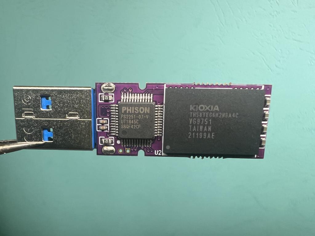 PS2251-07 6H2H eSLC u盘制作